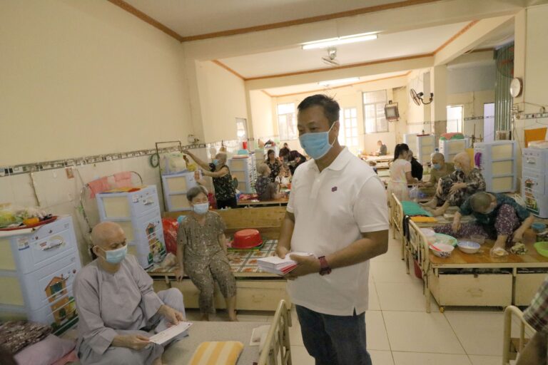 Chùa Lâm Quang Q8 - Mái nhà của các Cụ già nơi nương tựa